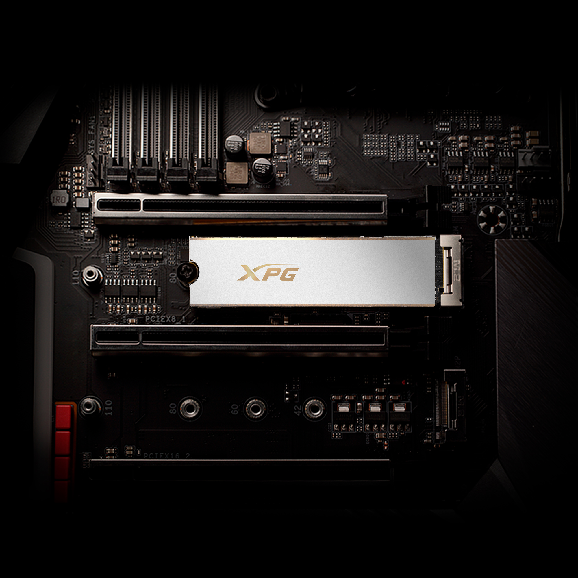 XPG GAMMIX S70 PRO PCIe Gen4 x4 M.2 2280固態硬碟